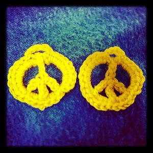 Peace symbol crochet pattern – How to Crochet
